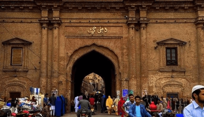 The famous Gates of Lahore - The Asian Mirror